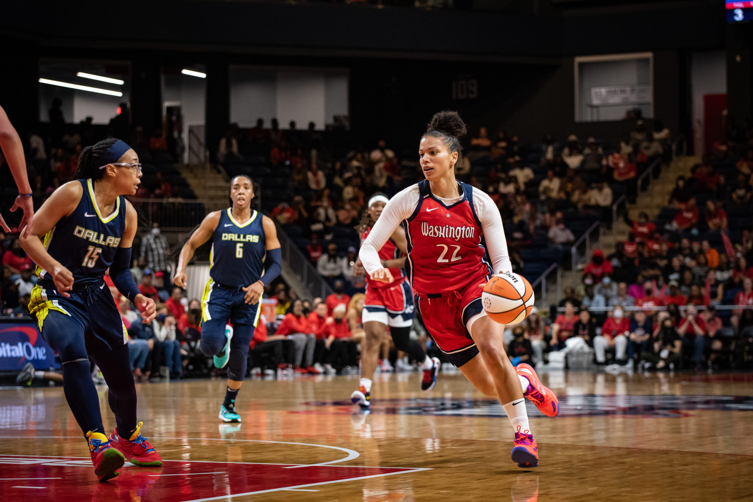 Inside Alysha Clark's long-awaited Mystics debut - The IX Basketball