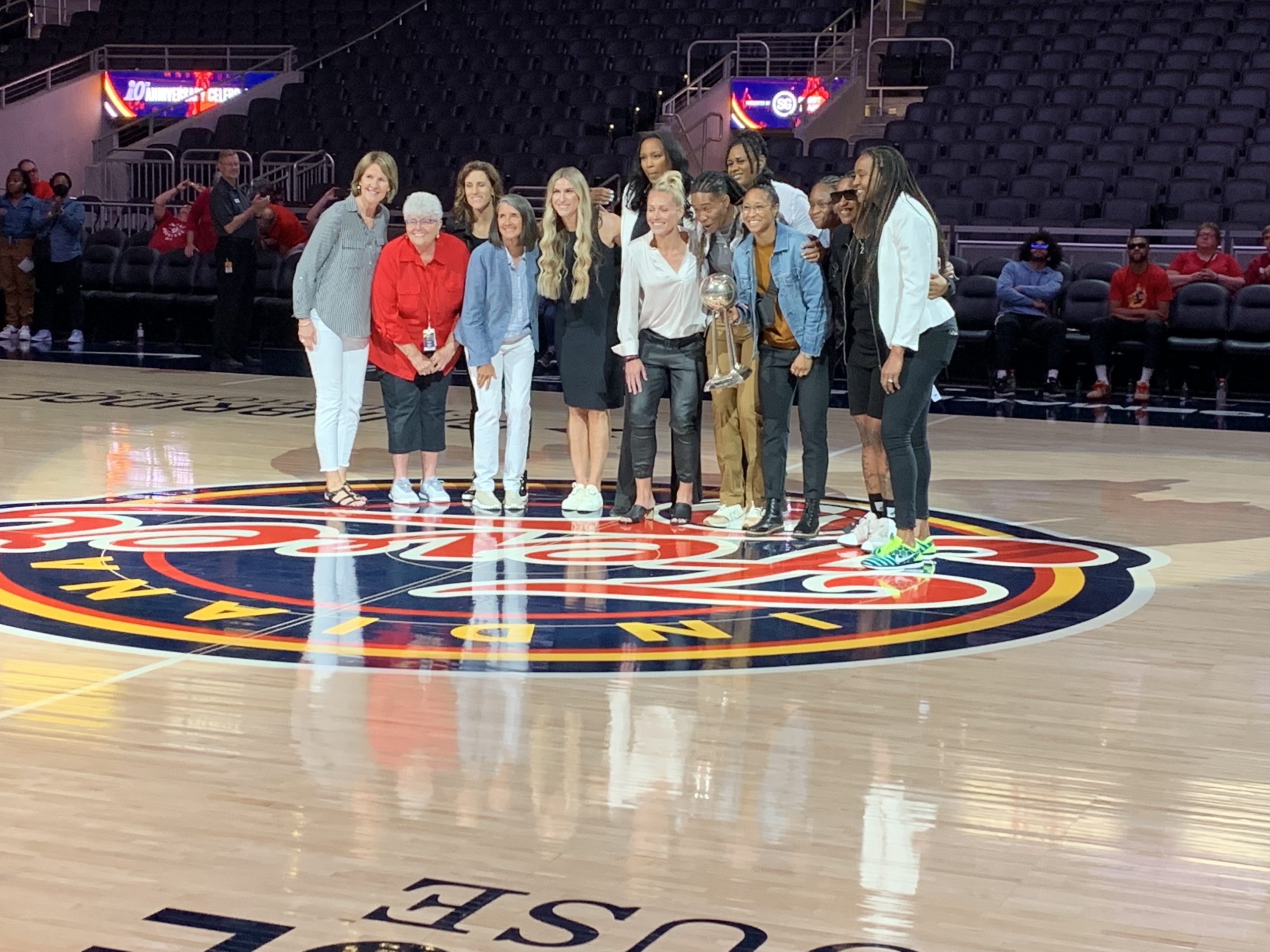 Sights and sounds from the Indiana Fever 2012 WNBA Championship tenth ...