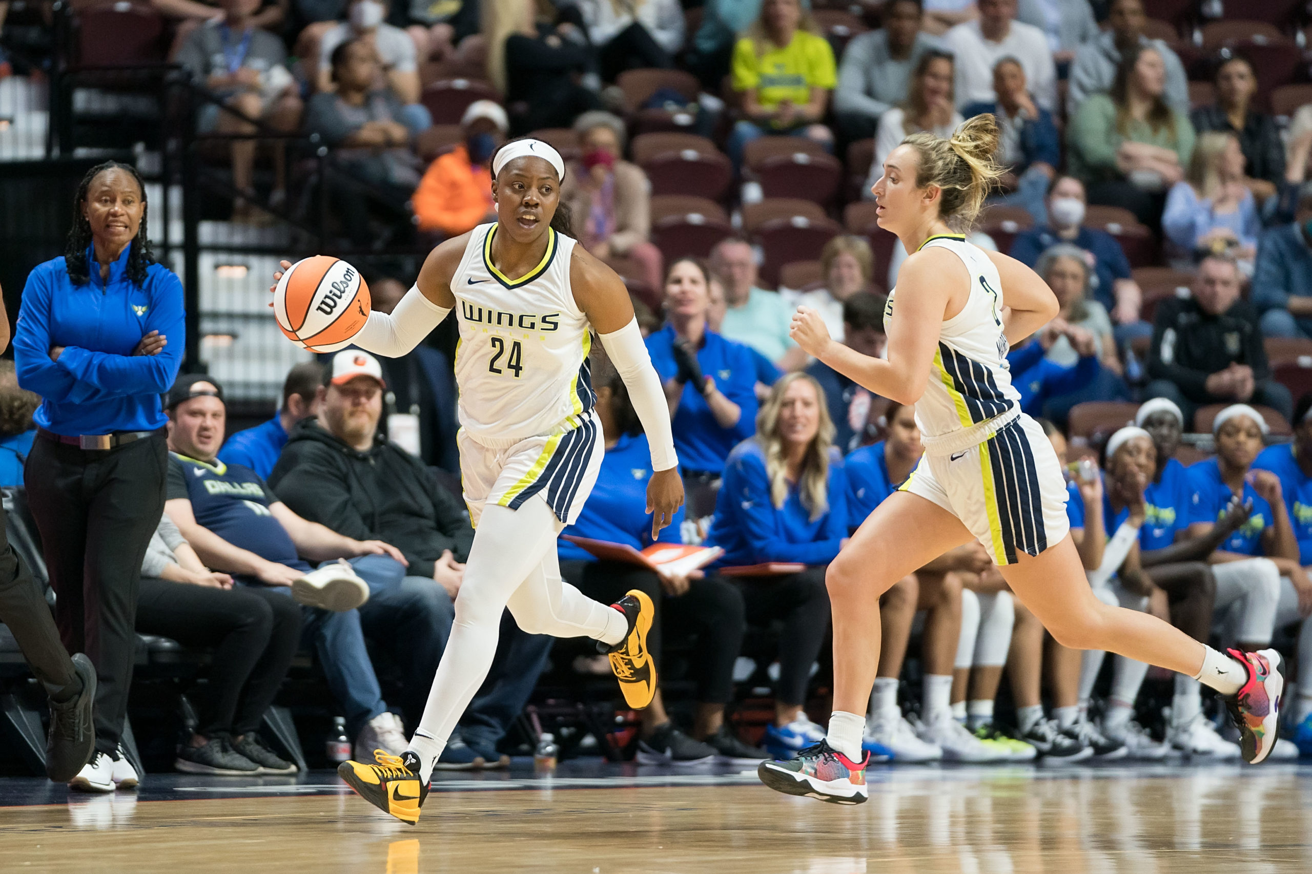 Ten players already have marketing deals with WNBA - The IX Basketball