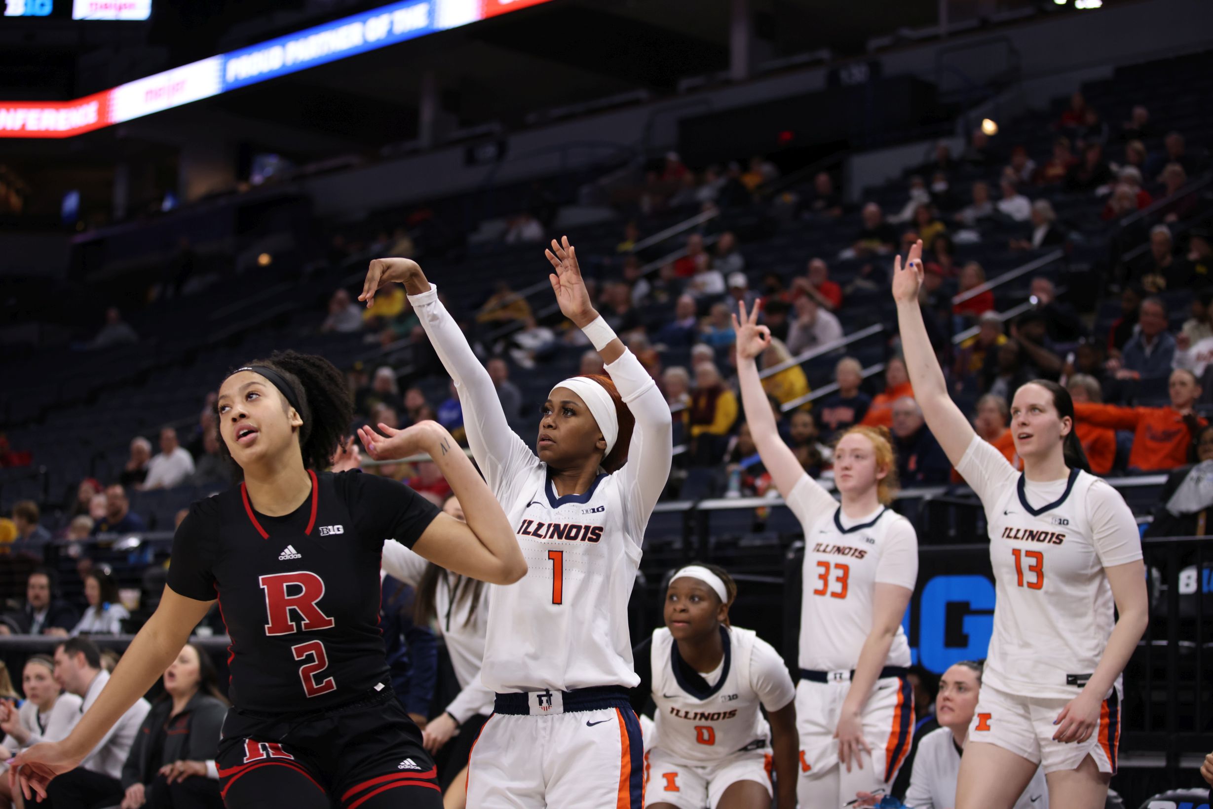 Illini Women's Basketball | Page 9