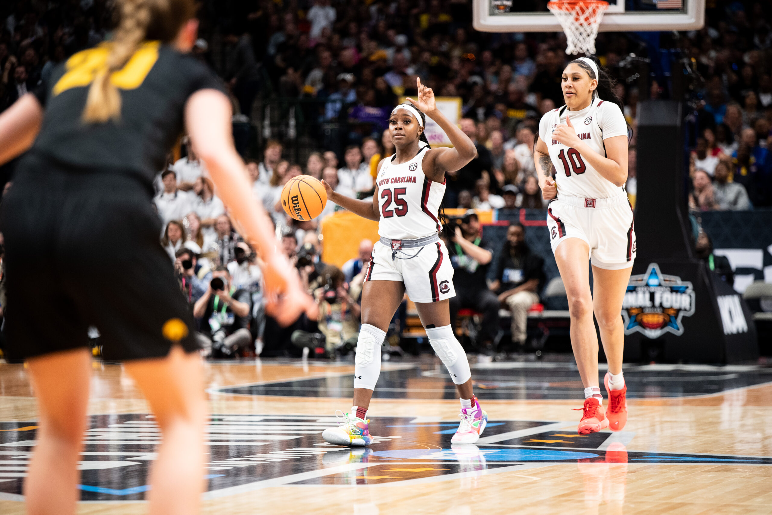 For South Carolina, future is Raven Johnson - The IX Basketball