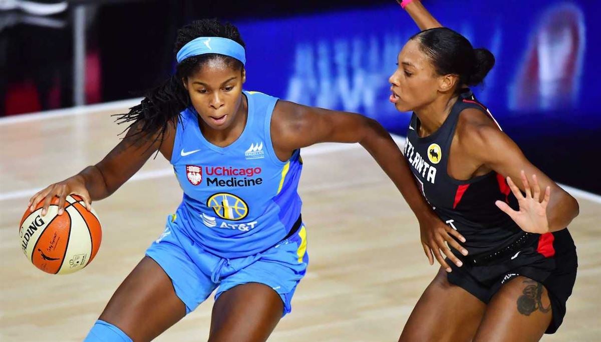 Chicago Sky's Ruthy Hebard announces birth of first son