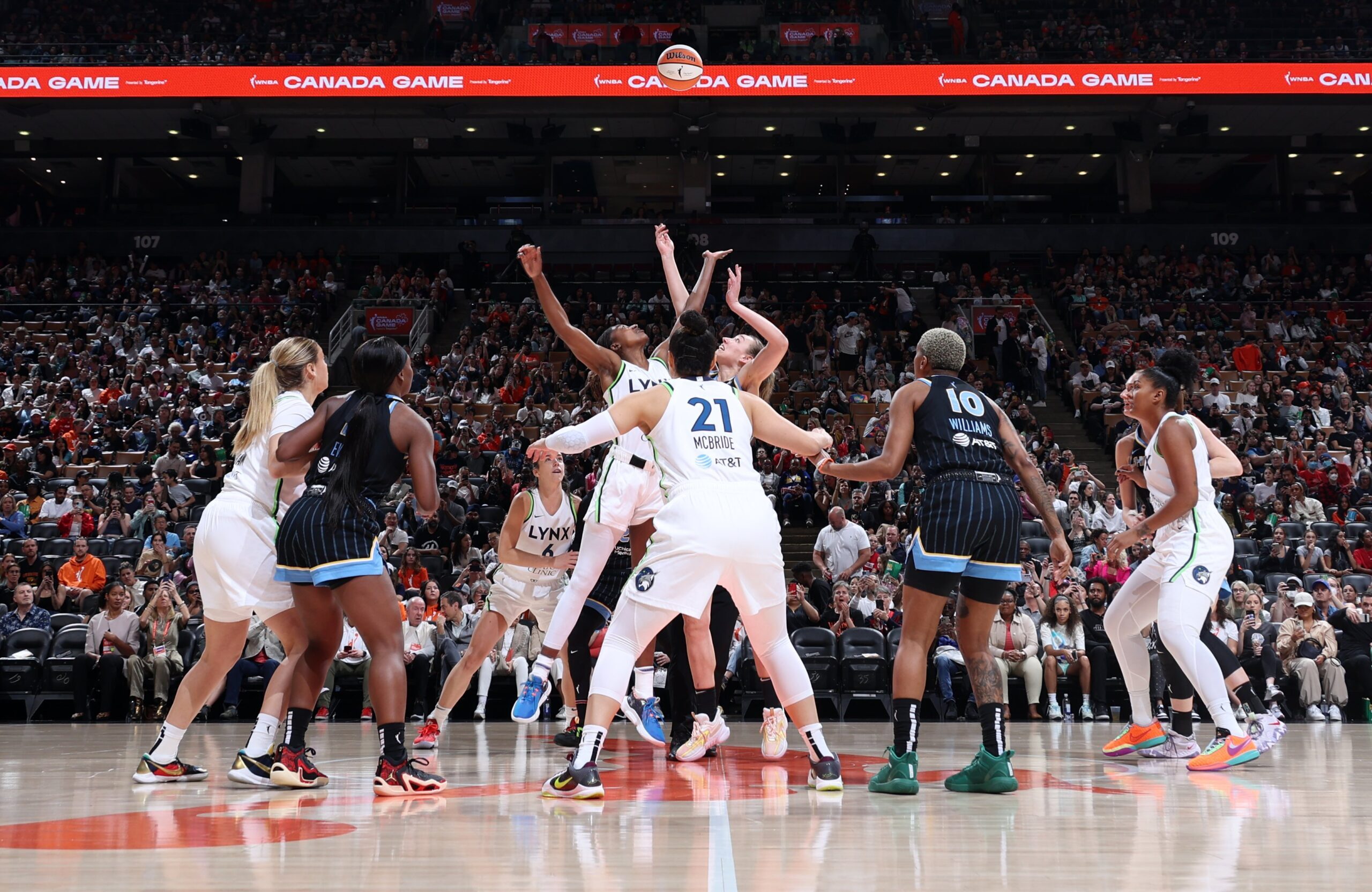Sights and sounds from the WNBA's first game in Canada