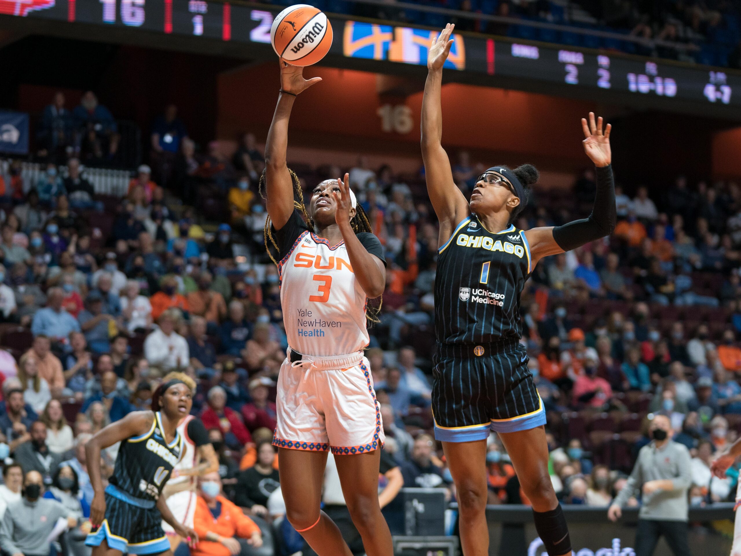 Diamond DeShields returns to Chicago with a deeper calling - The IX ...
