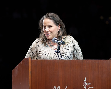 USA TODAY Women of the Year winner Jennifer Rizzotti has strong ties to ...