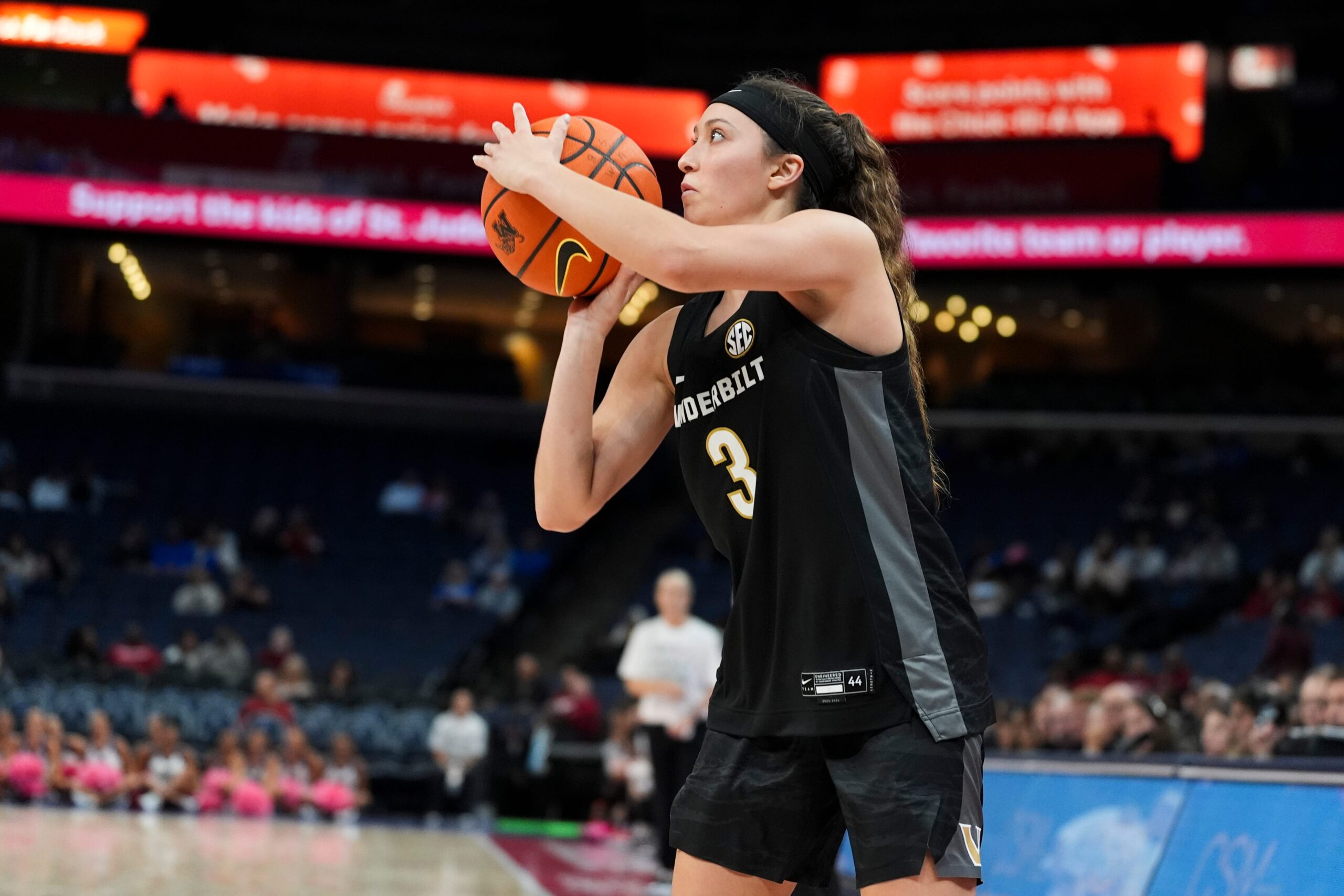 How Vanderbilt's Aubrey Galvan brings excitement to the game - The IX Basketball